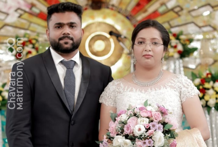 Patric Alex Muricken & Ardra Therese Joseph - ChavaraMatrimony.com